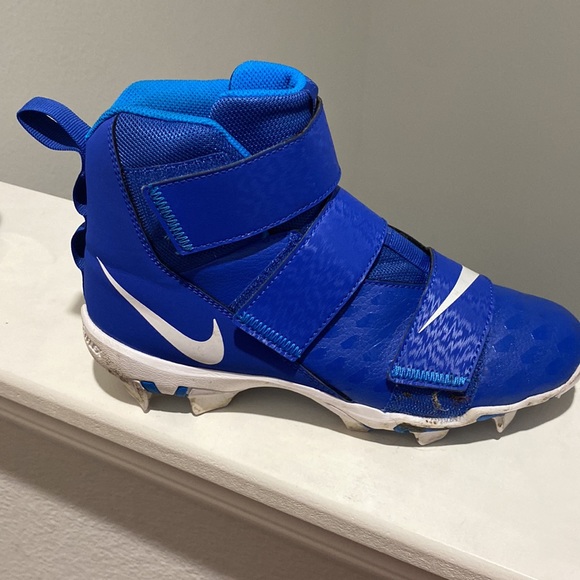 Nike | Shoes | Royal Blue And White Nike Football Cliques | Poshmark